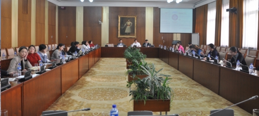 Улс төрийн намын тухай хуулийн төслөөр сэтгүүлчидтэй ярилцав Гэрэл гэгээ