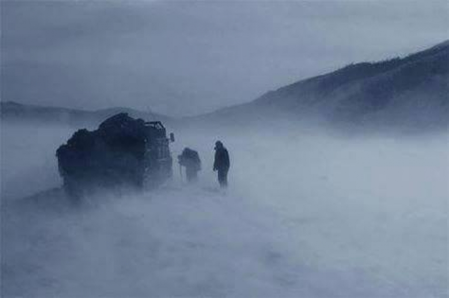 Сүхбаатар-Улаанбаатарын зам дахь Баясгалантын даваа хаагдахад хүрчээ ...