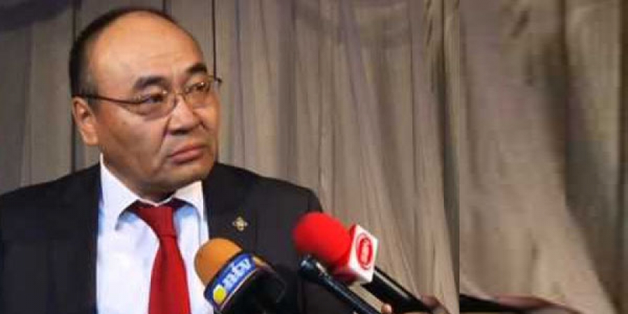 Д.Эрдэнэбат: Ард түмнийг ингэж хуурч болохгүй - Гэрэл гэгээ