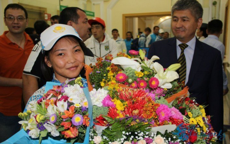 Г.Отгонцэцэг өнөөдөр эх орондоо ирнэ - Гэрэл гэгээ