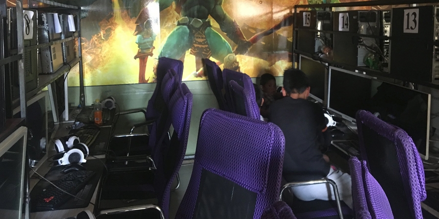 Цахим тоглоомын газрууд эрүүл ахуйн шаардлага хангахгүй байна Гэрэл гэгээ